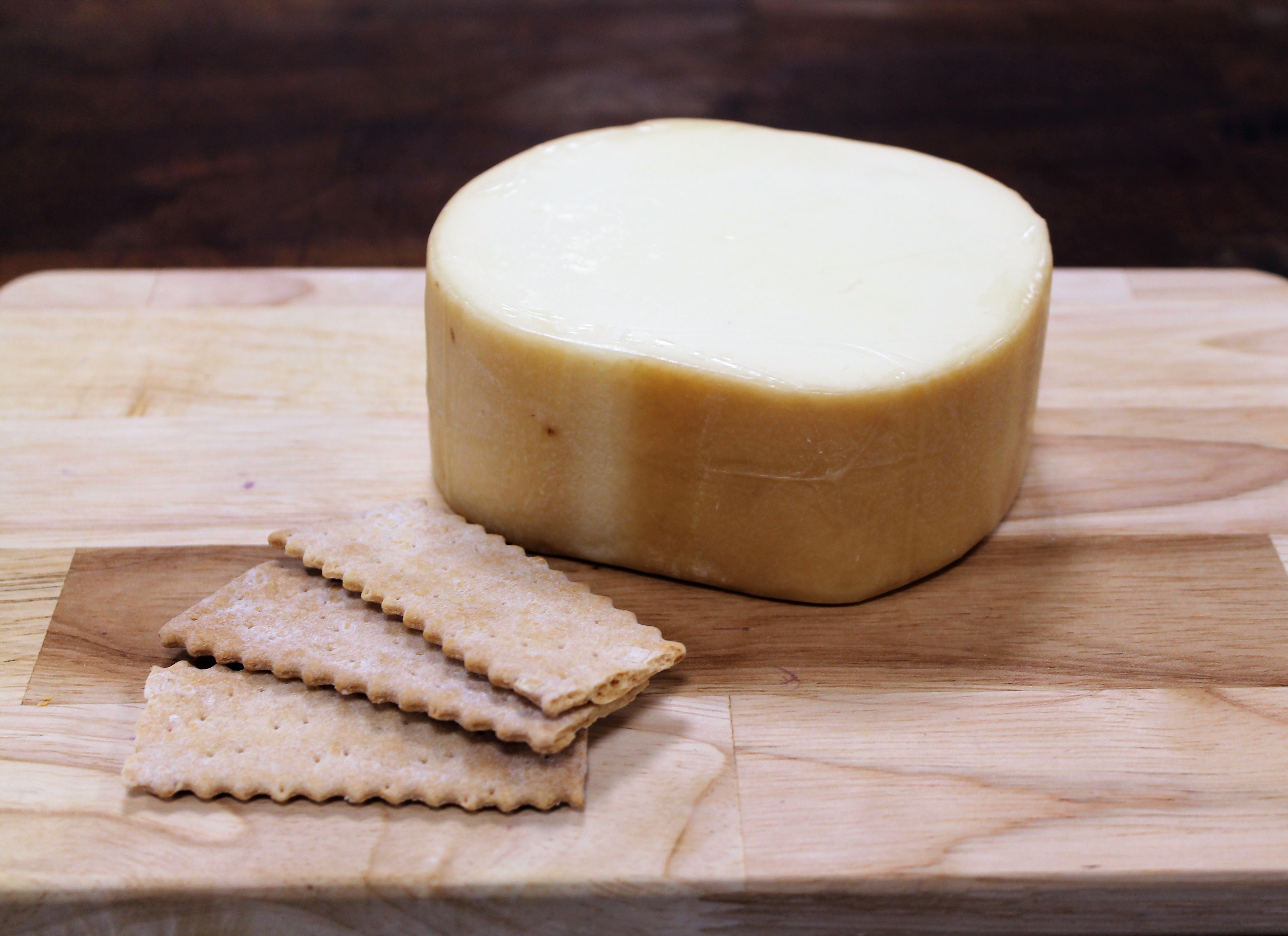 Smoked Provolone | Eau Galle Cheese